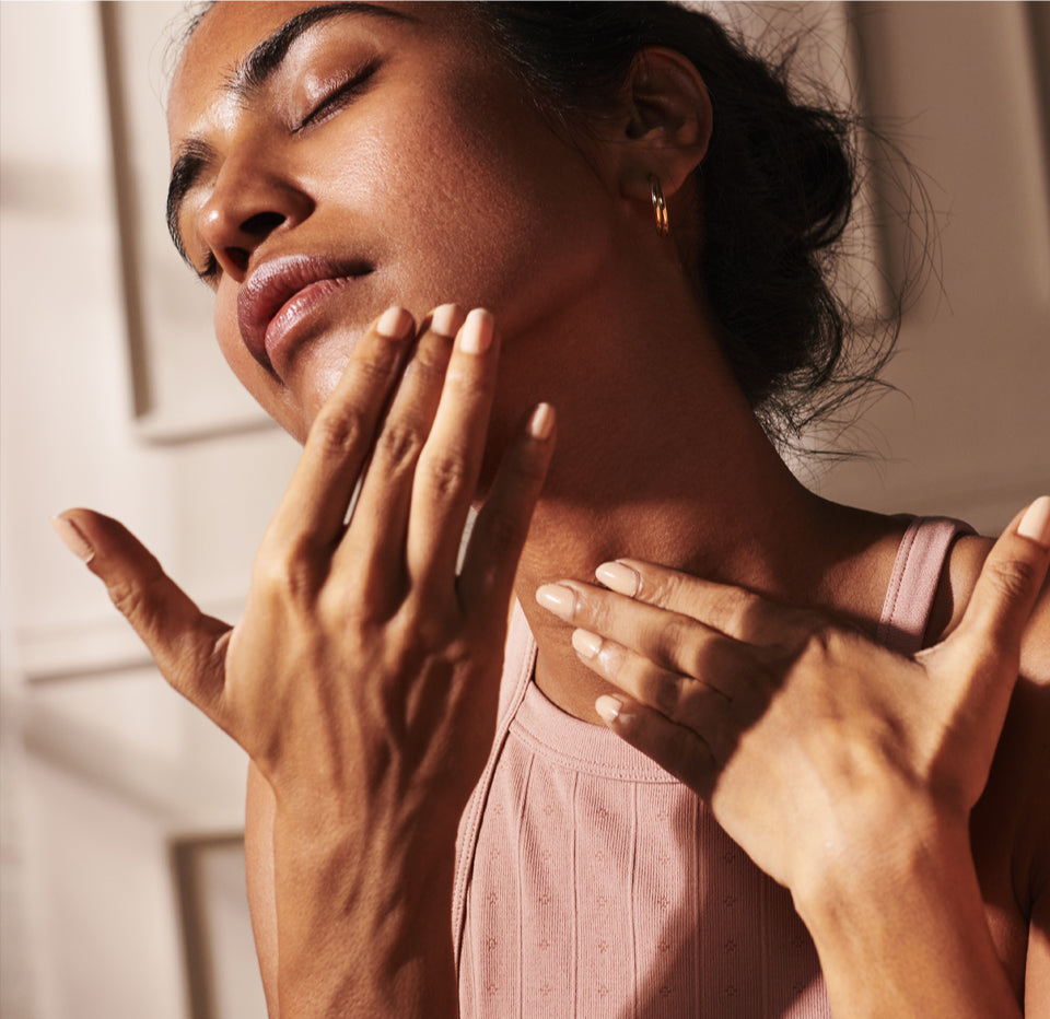 Sunscreen Serum - Turmeric Shield Serum [SPF 40] with Ceramide | 82°E